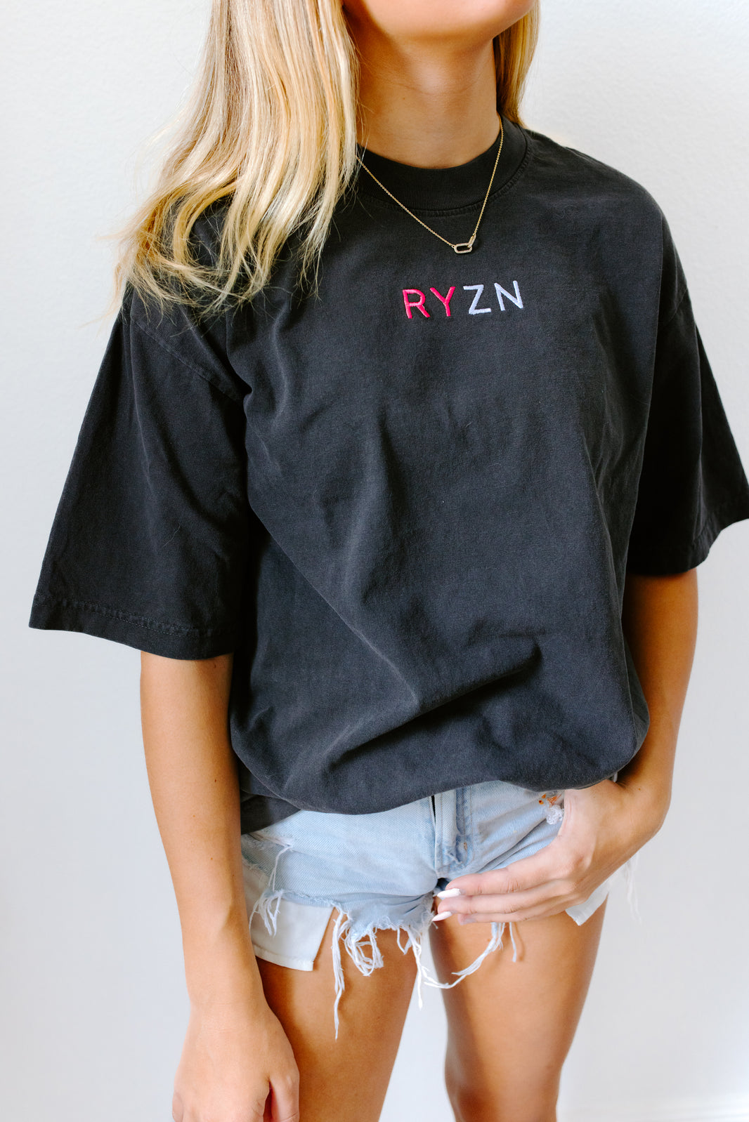 RYZN APPAREL – Faith-Inspired Streetwear & Limited Drops